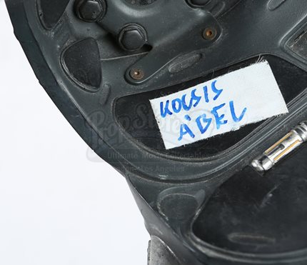 Sergeant Chen's Stunt DARPA Armor and Plasma Rifle - Current price: $4600