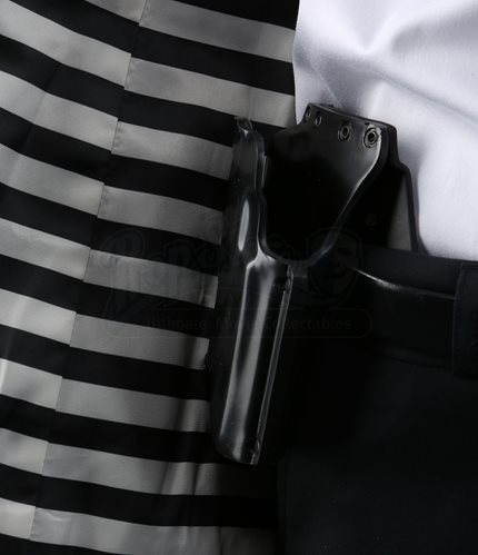 Terminator Genisys: Detective Cheung's (Sandrine Holt) Hospital Costume ...