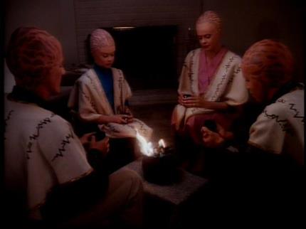 ALIEN NATION (1989 - 1990) - Newcomer Linen Ensemble - Current price: $275
