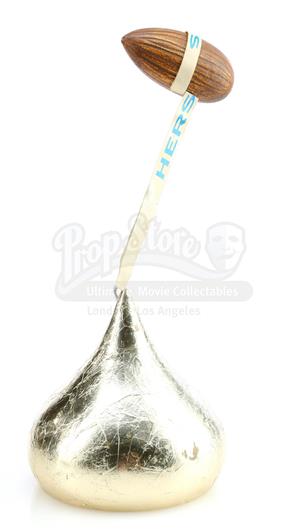 HERSHEY's KISSES COMMERCIALS (2010) - Hershey's Kiss With Almond Stop ...