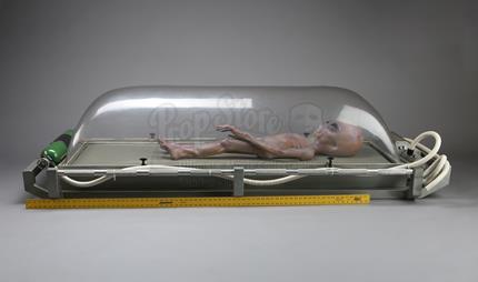 THE X-FILES (1993 - 2002) - Alien Quarantine Medical Table - Current ...