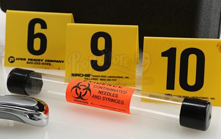 DEXTER (2006 - 2013) - Dexter Morgan's (Michael C. Hall) Forensic Items ...