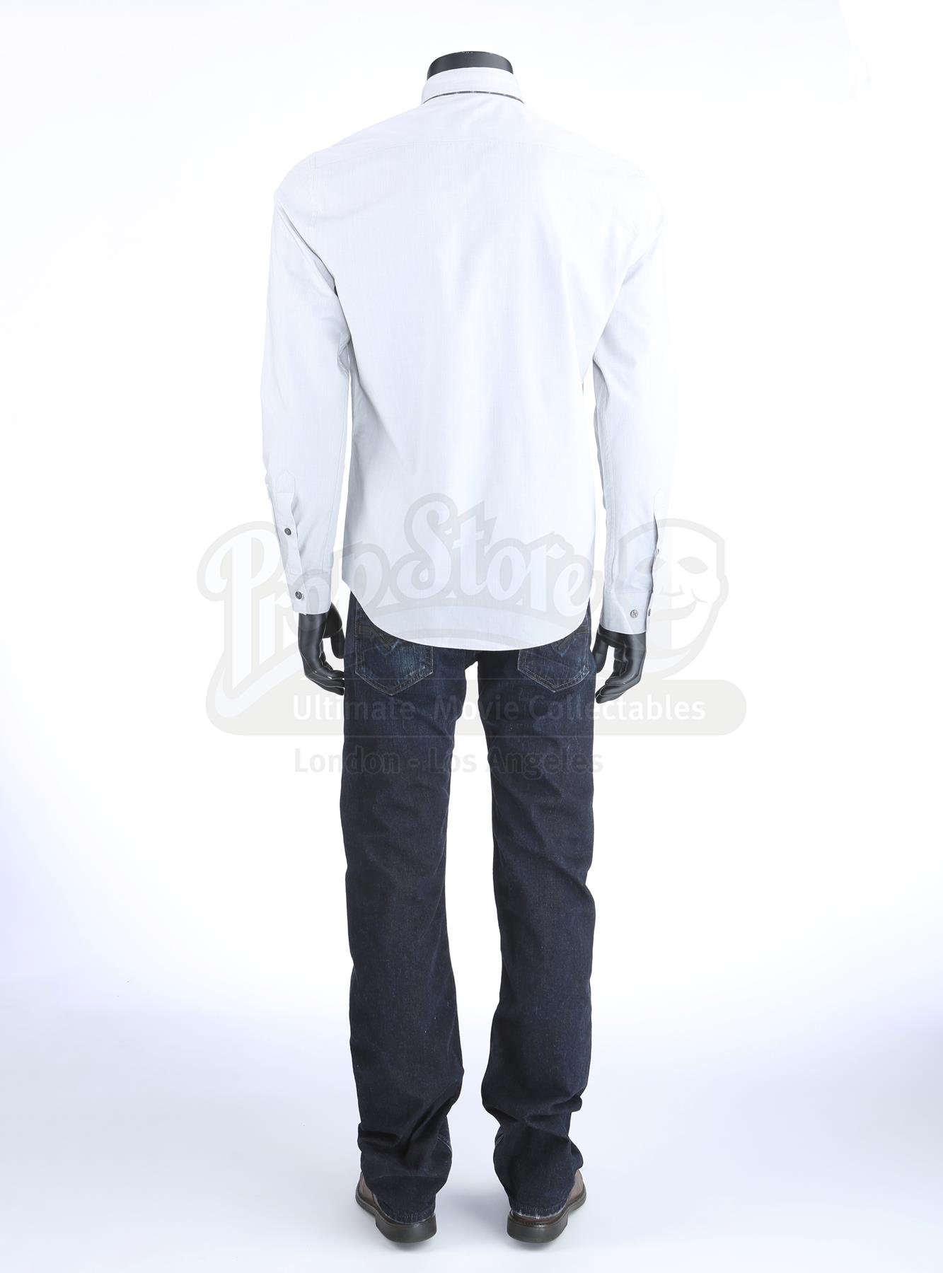 THE TWILIGHT SAGA: ECLIPSE (2010) - Edward Cullen's Graduation Party Attire