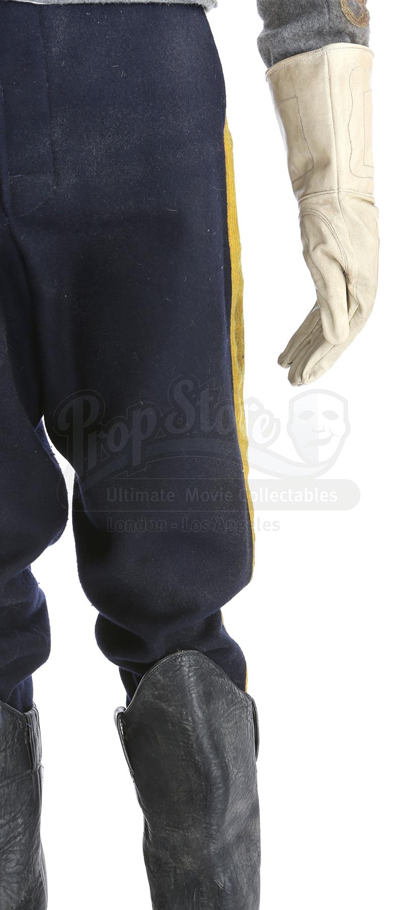 THE TWILIGHT SAGA: ECLIPSE (2010) - Jasper Hale's Confederate Army ...