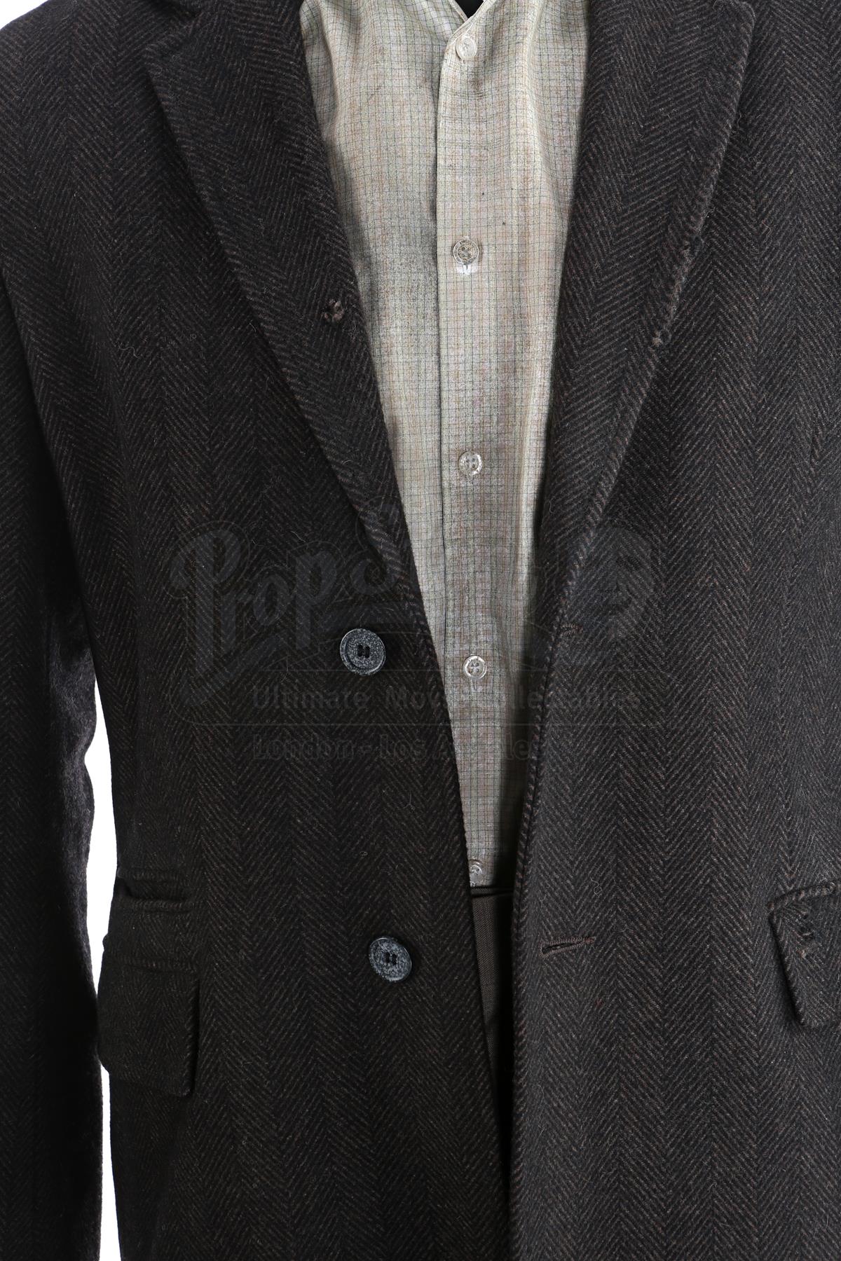 THE TWILIGHT SAGA: ECLIPSE (2010) - Newborn Vampire's Coat, Shirt and Pants