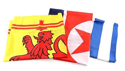 THE TWILIGHT SAGA: ECLIPSE (2010) - Forks High School Cafeteria Flags