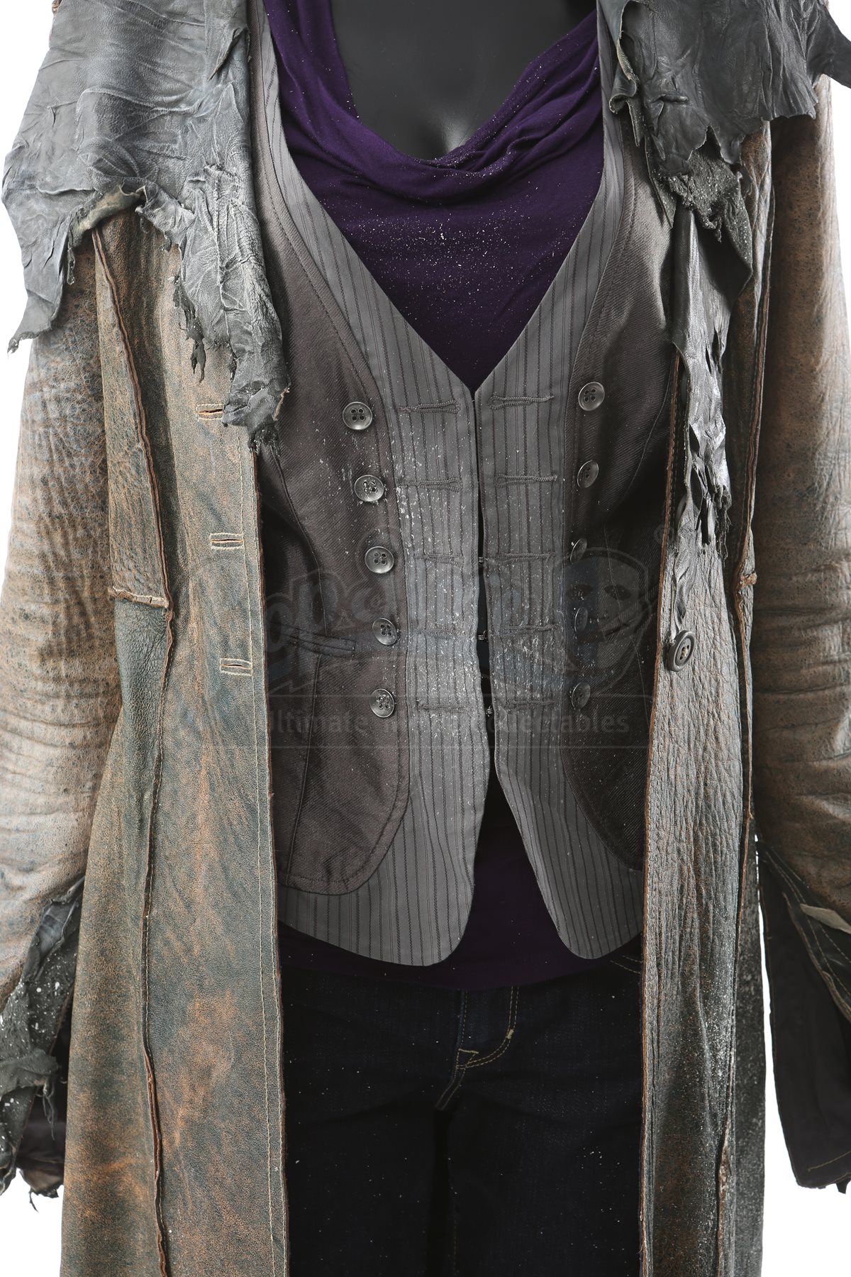 Victoria Sutherland's Snowy Harness Battle Costume