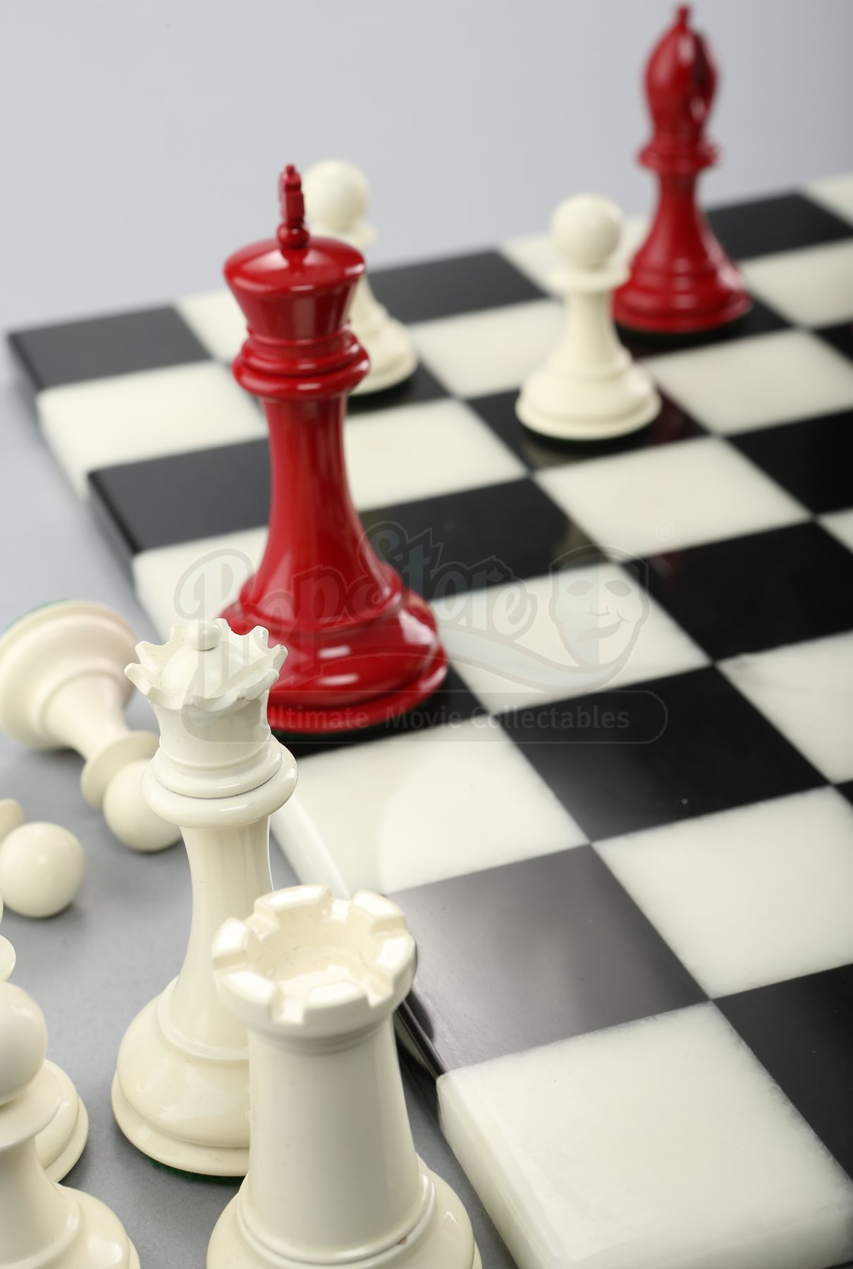 Bella and Edward Cullen's Chess Set