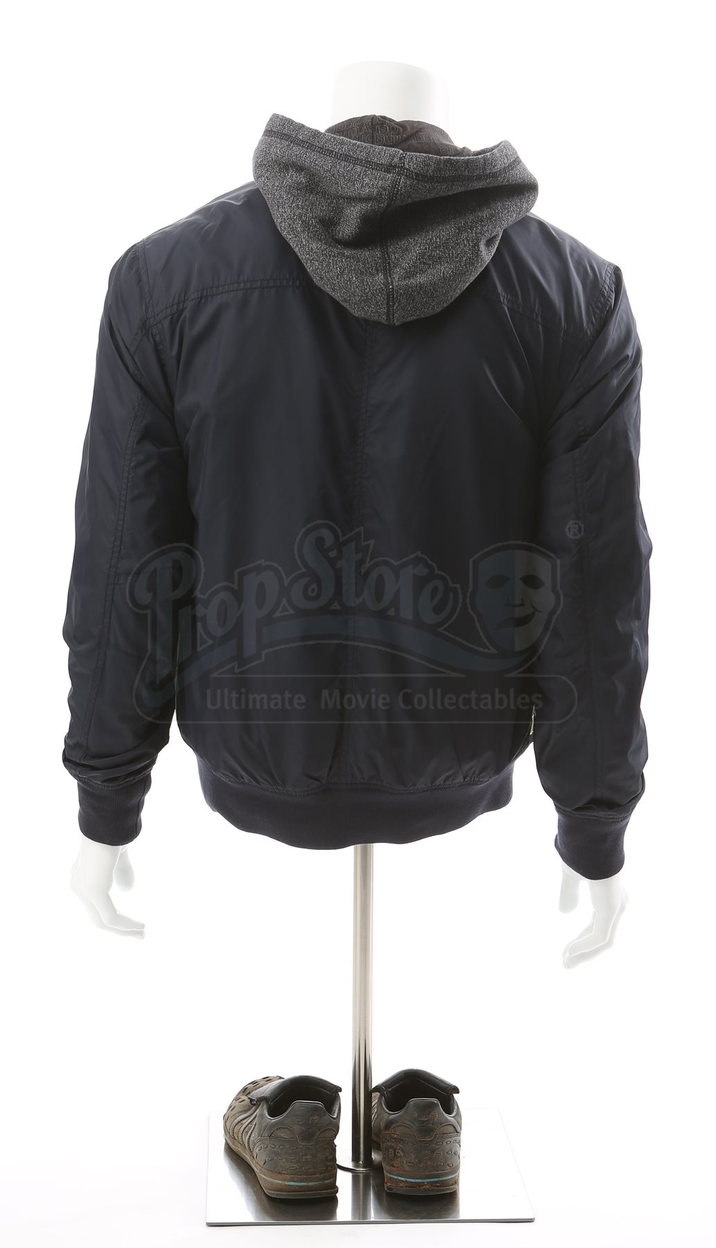 Edward Cullen's Lake Costume