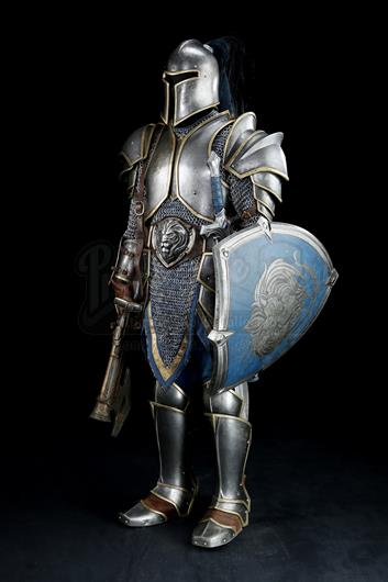 Alliance Foot Soldier Armor with Weapons - Current price: $10000