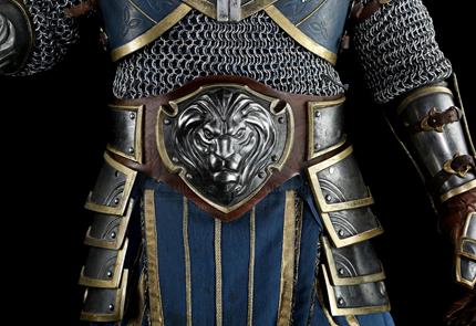 Alliance Knight Armor with Poleaxe - Current price: $15000