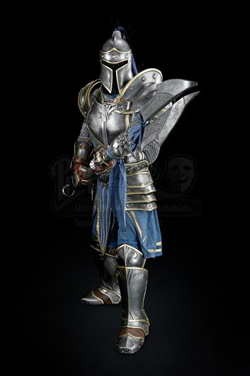 Alliance Knight Armor with Poleaxe - Current price: $18000