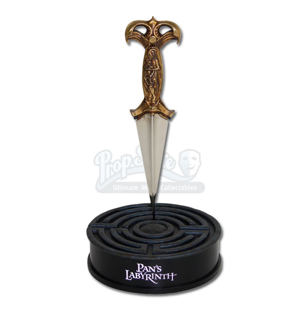 Ofelias Knife | Propstore – Ultimate Movie Collectables