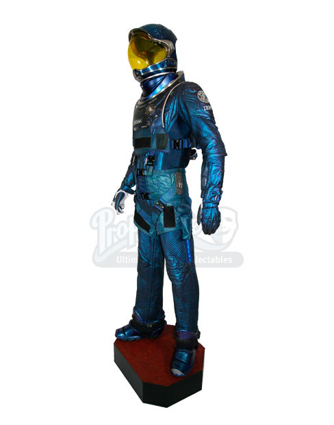 Space Suit | Propstore – Ultimate Movie Collectables