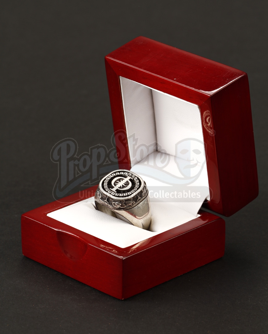 ENDER'S GAME - Colonel Graff's (Harrison Ford) International Fleet Ring 02