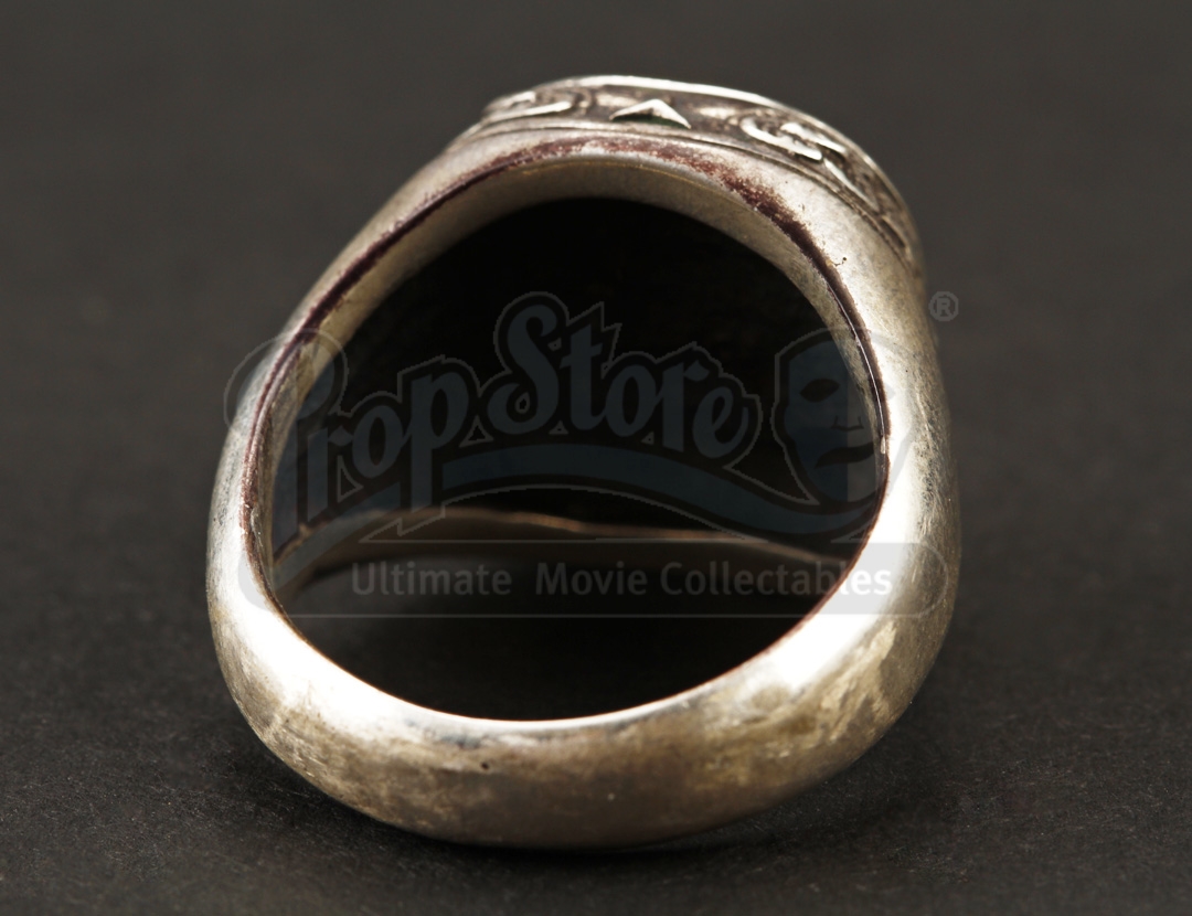 ENDER'S GAME - Colonel Graff's (Harrison Ford) International Fleet Ring 02