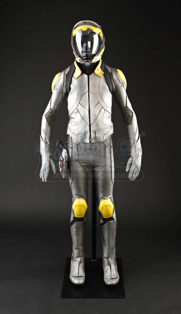 ENDER'S GAME - Ender Wiggin’s (Asa Butterfield) Launchie Flash Suit 02 ...