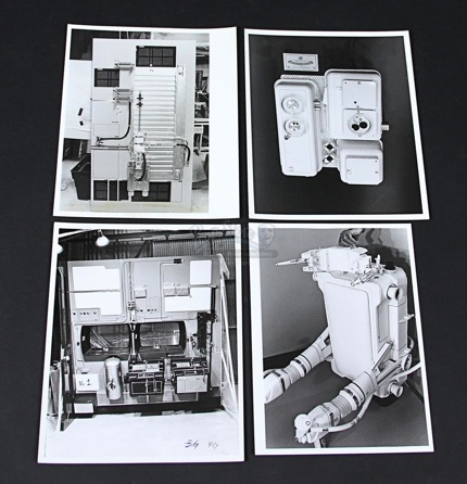 MOONRAKER (1979) - Set Photos & Contact Sheet