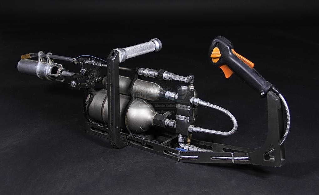 Well-used on the production, some of the paintfinish is distressed from ...