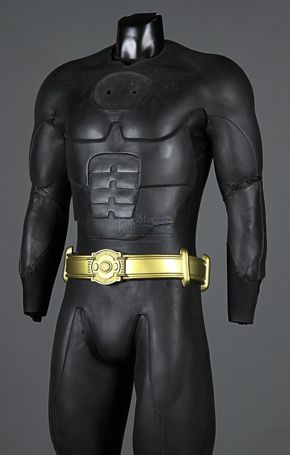 BATMAN RETURNS (1992) - Batman's Batsuit With Cape - Current price: £11000