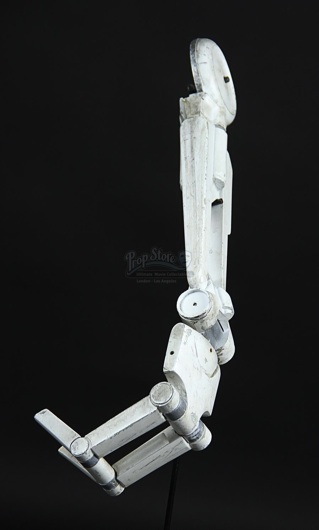 In very good condition, the arm is supplied with a custom-made display ...