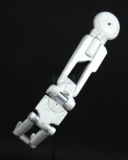 In very good condition, the arm is supplied with a custom-made display ...