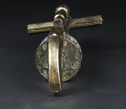 CONSTANTINE (2005) - John Constantine's (Keanu Reeves) Holy Shotgun and ...