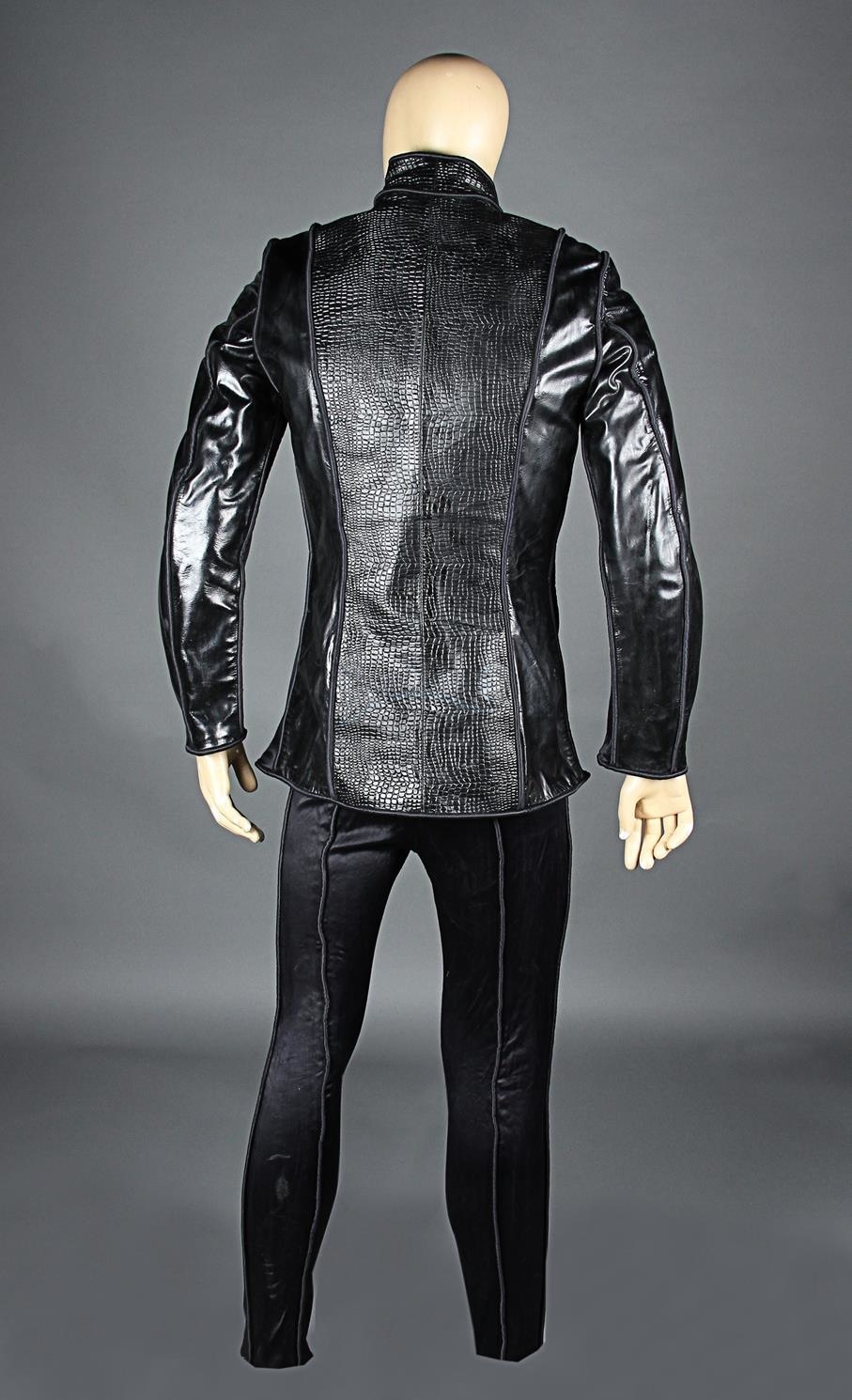 FARSCAPE (1999-2003) - Young Scorpius' (Wayne Pygram) Coolant Suit ...