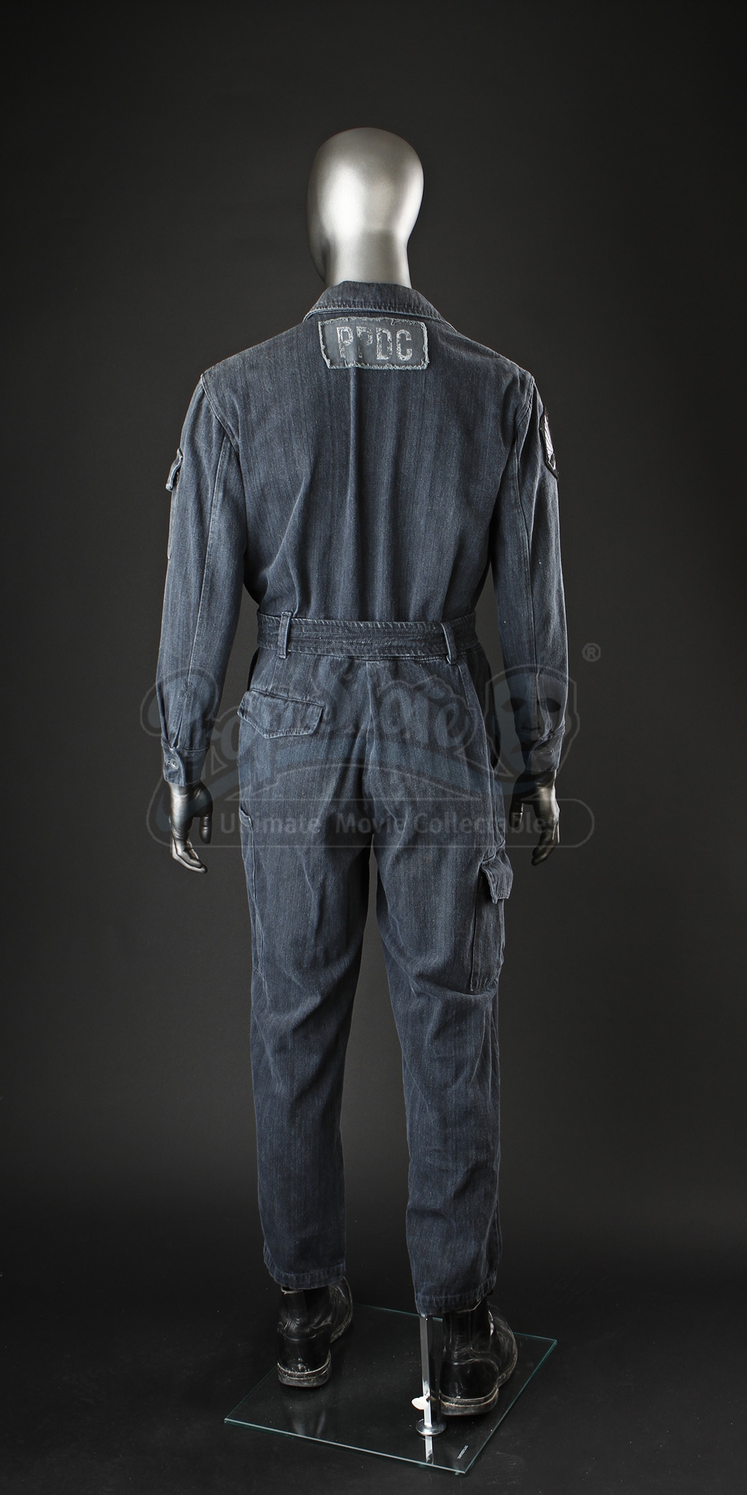 * Note: Item received may vary slightly from pictured.