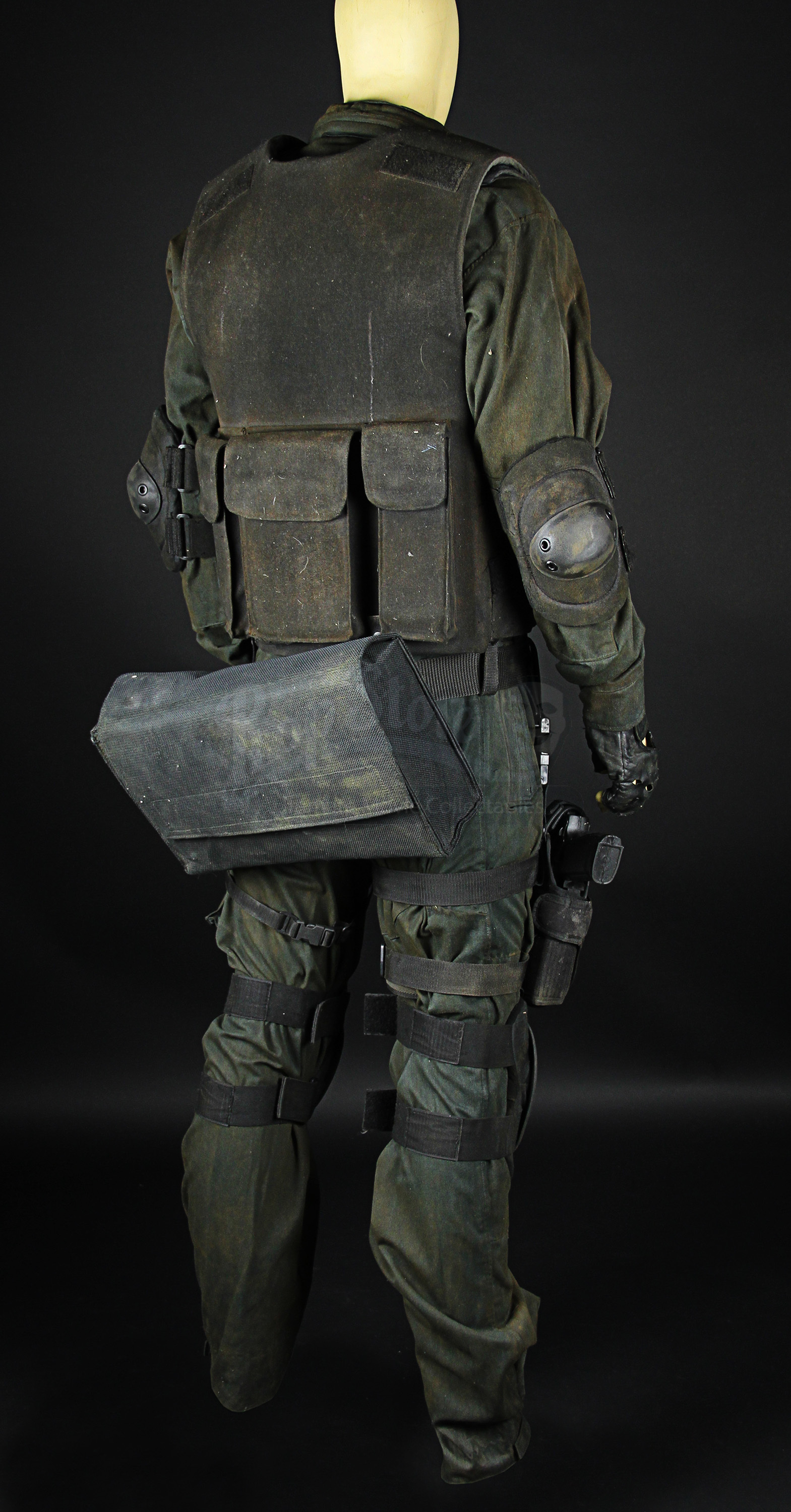 Propstore Presents… Armour | Propstore – Ultimate Movie Collectables